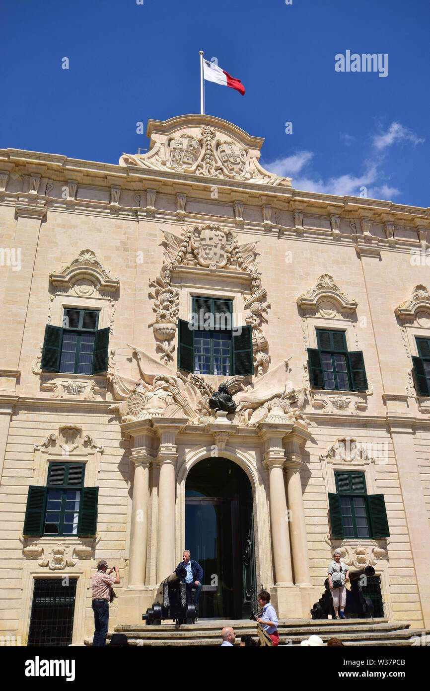 Maltese prime ministers office hi-res stock photography and images - Alamy