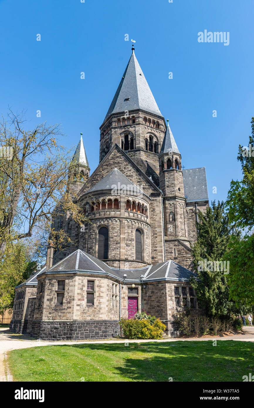 Vacation temple neuf hi-res stock photography and images - Alamy