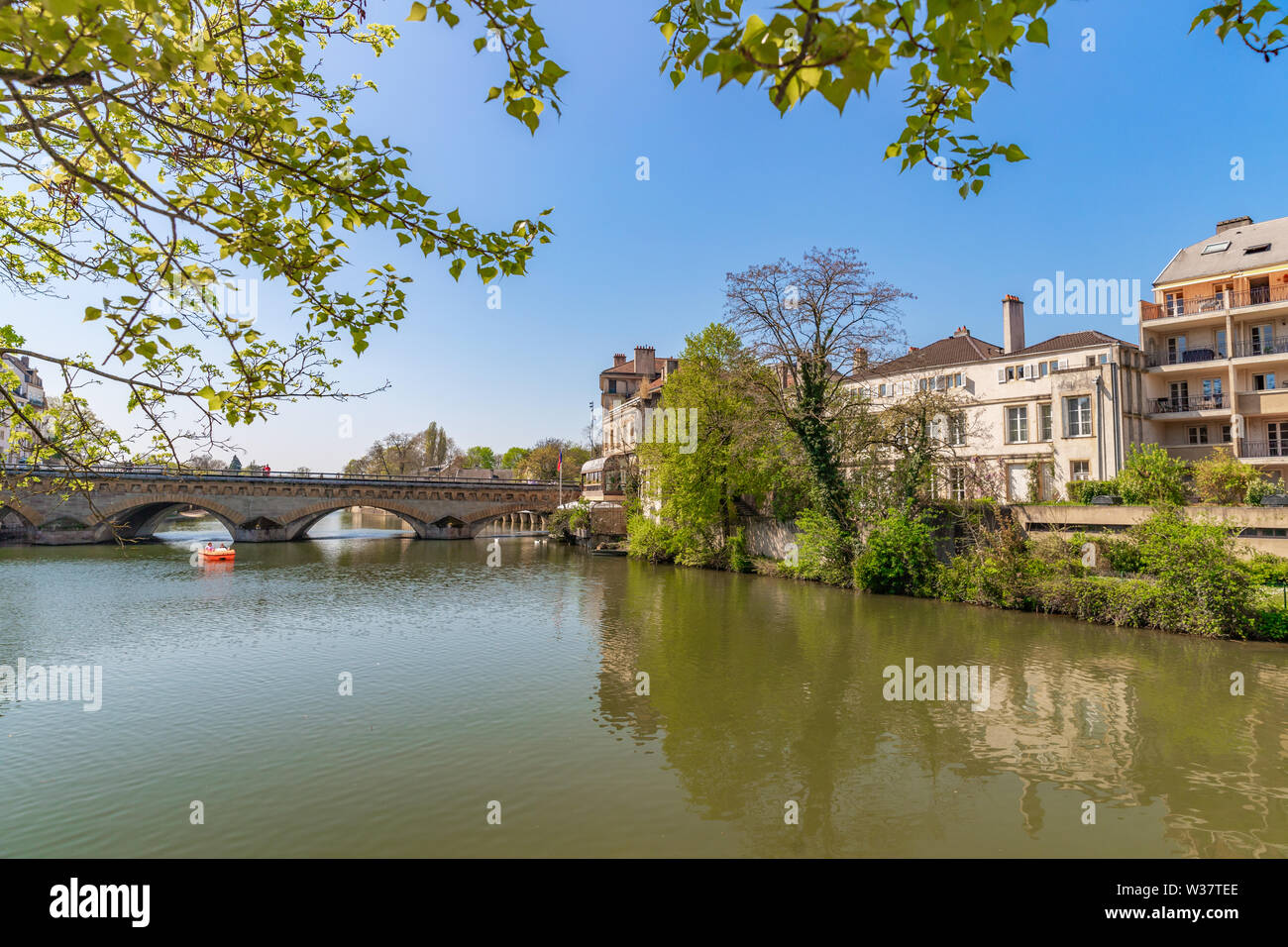 Moyen Bridge High Resolution Stock Photography and Images - Alamy