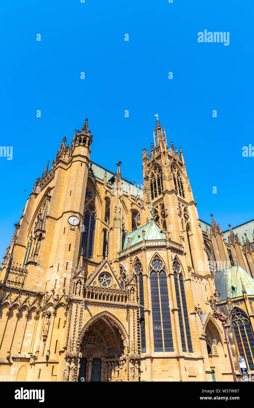 Roman Catholic Cathedral of Saint Stephen of Metz, France Stock Photo ...