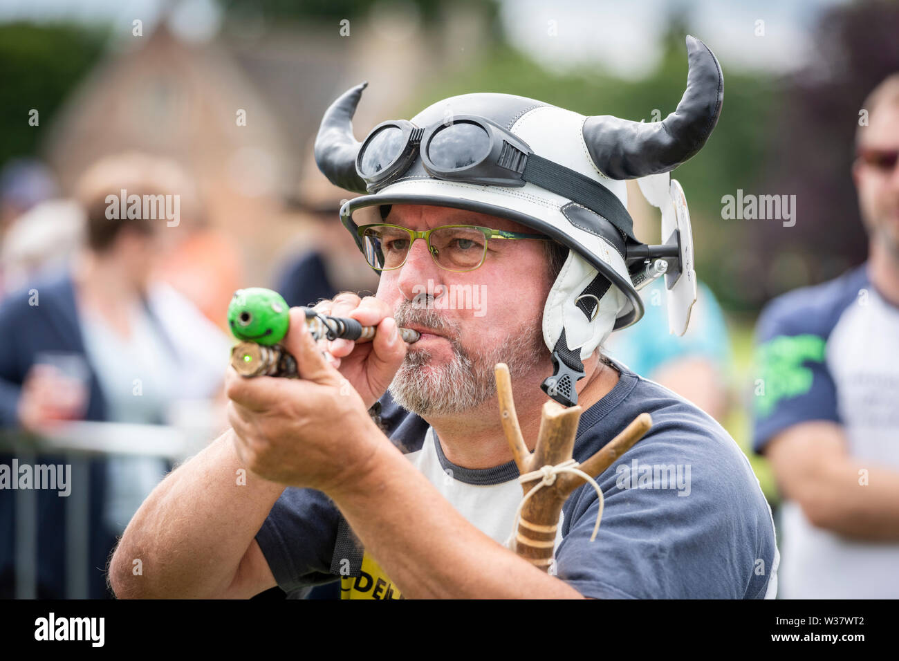World pea shooting championship hi-res stock photography and images - Alamy