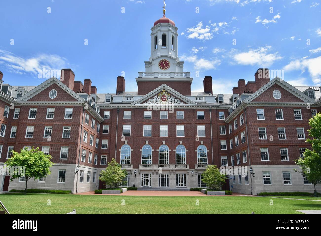 Views around Harvard University featuring Harvard Square, Harvard Yard ...