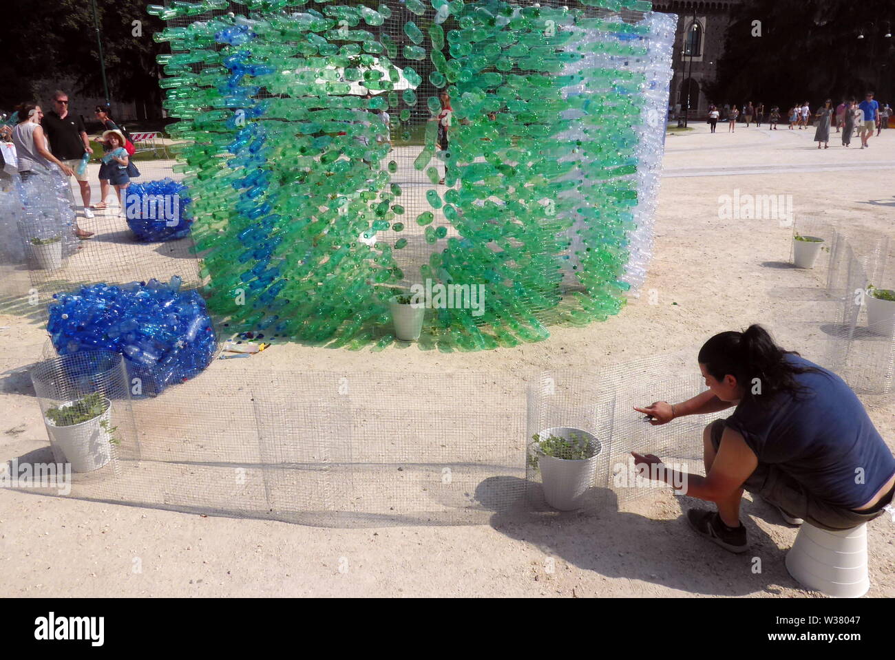 Plastic pavilion hi-res stock photography and images - Alamy