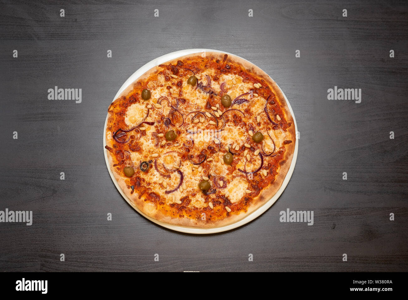 goats cheese pizza Stock Photo - Alamy