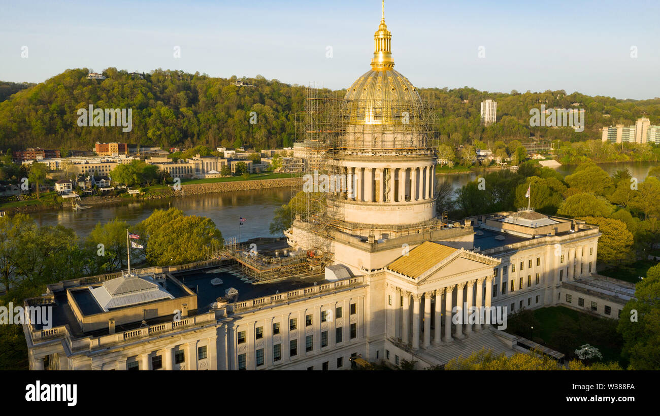Wv statehouse hi-res stock photography and images - Alamy
