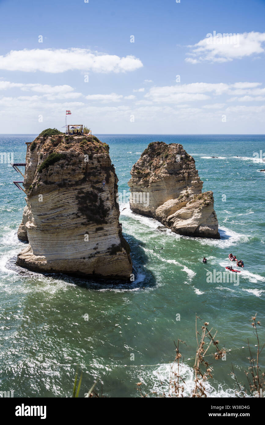 High dive platform hi-res stock photography and images - Alamy