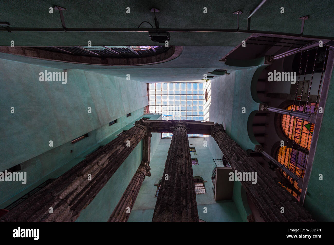 Roman columns of the temple dedicated to Augustus in Calle Paradis ...