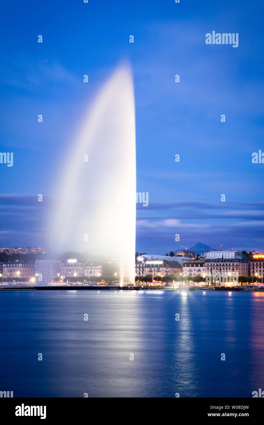 Geneva jet d’eau hi-res stock photography and images - Alamy