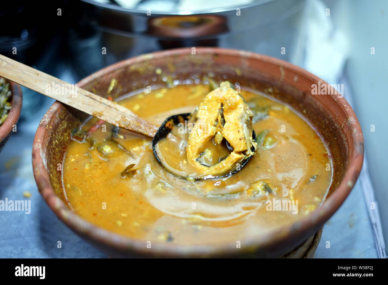 Street food Indonesian Fish curry Stock Photo - Alamy