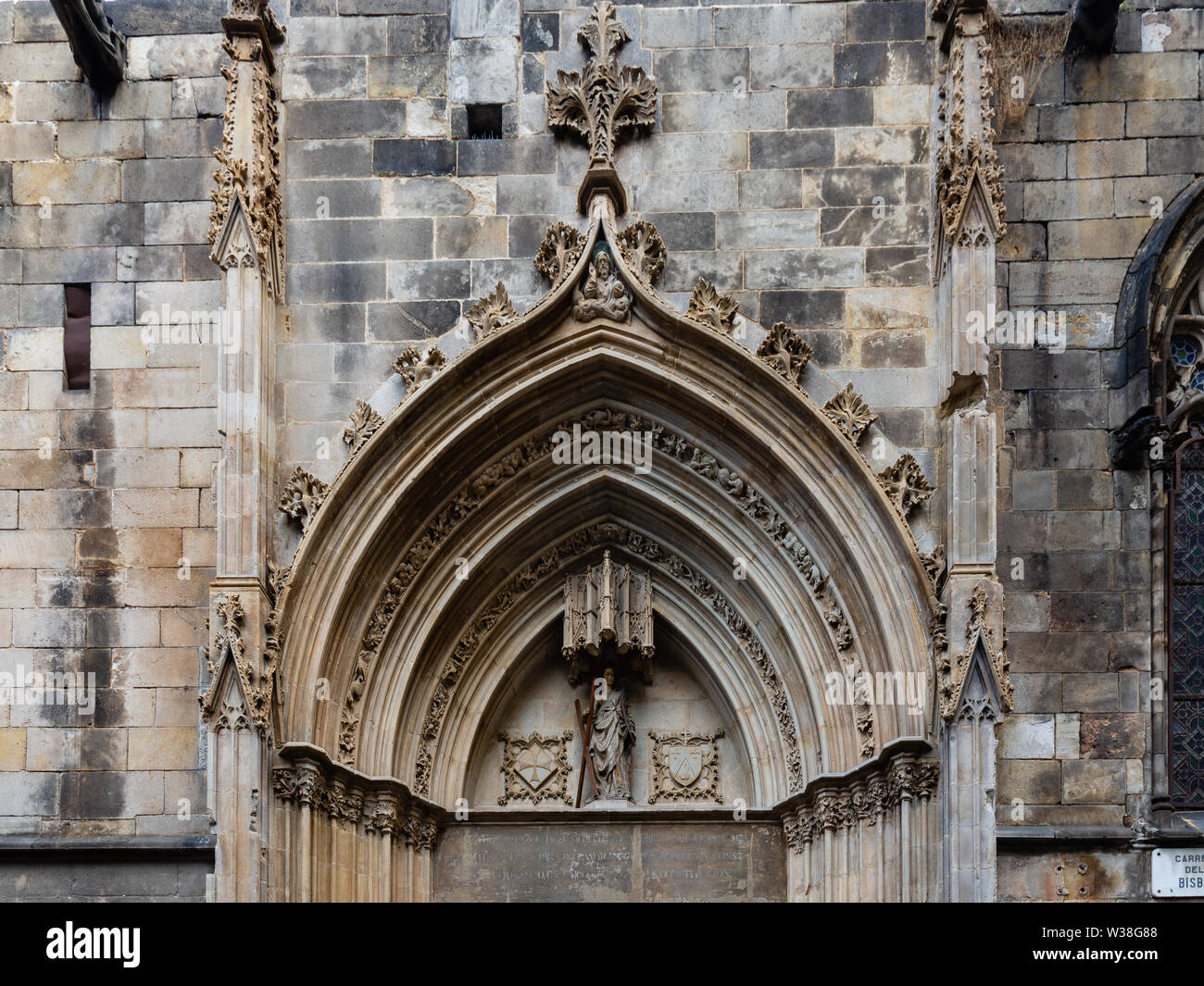 The pointed arch hi-res stock photography and images - Alamy