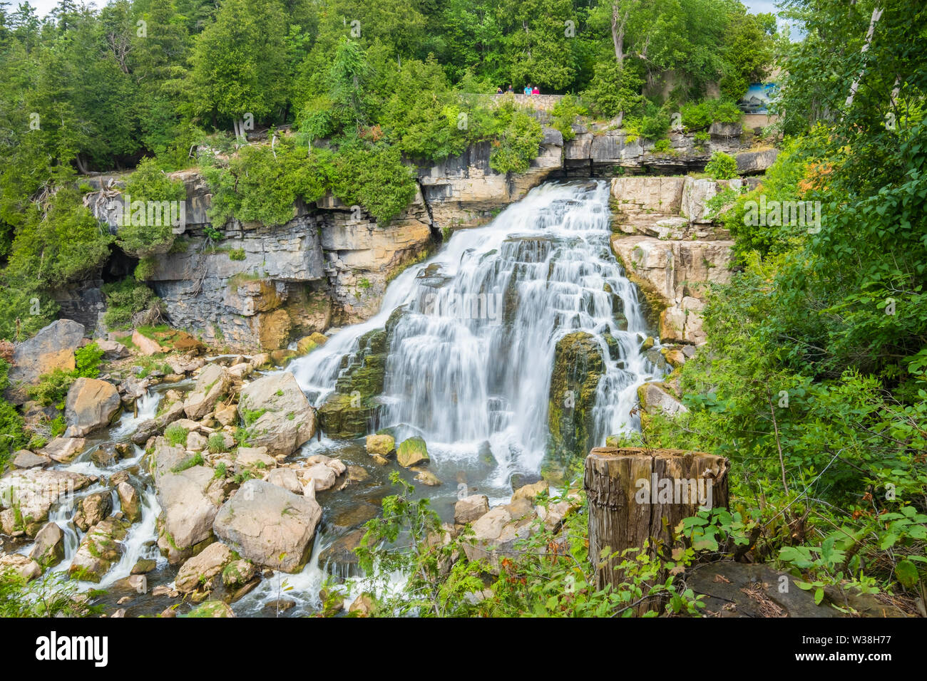 Inglis falls hi-res stock photography and images - Alamy