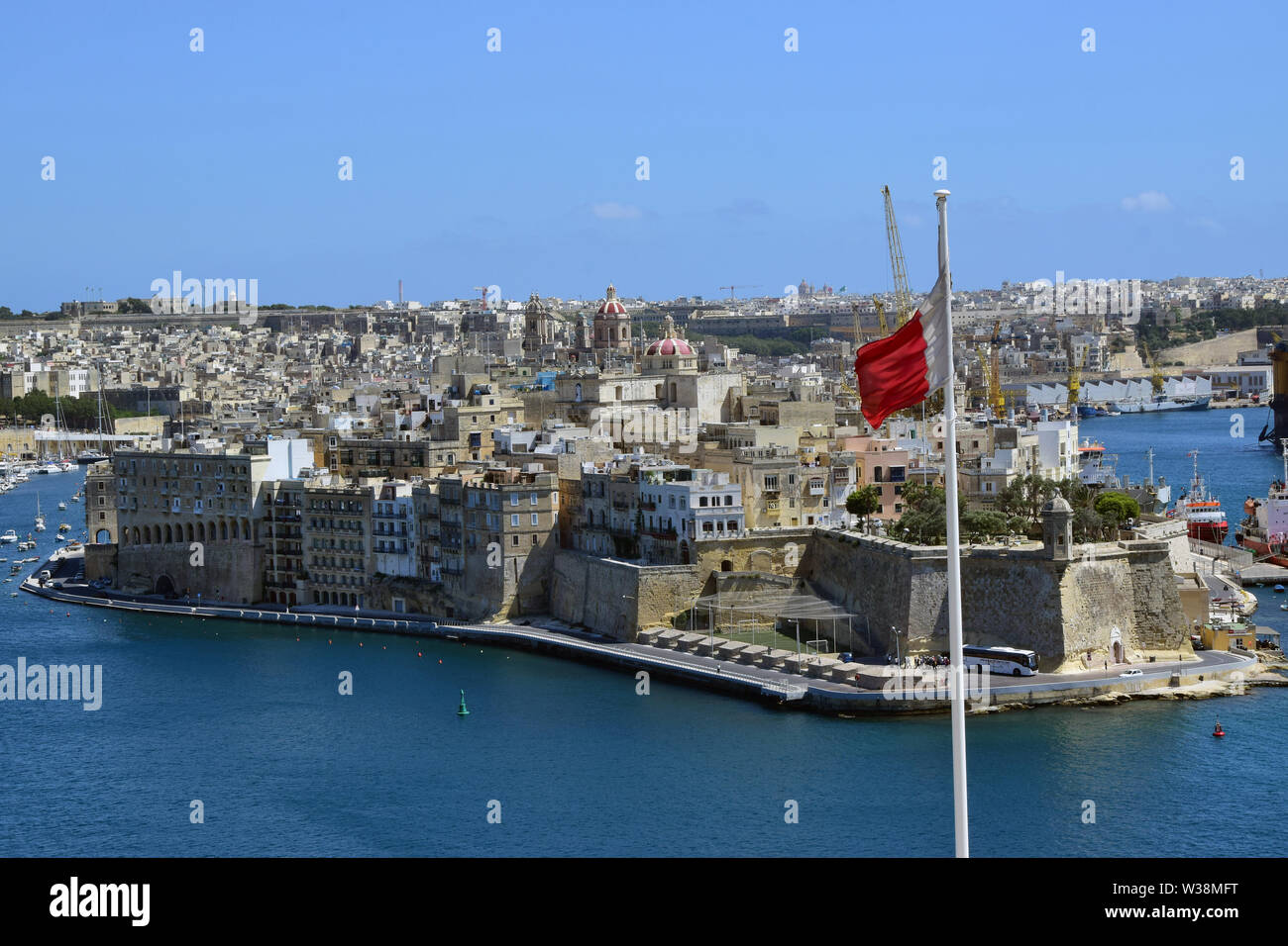 Isla malta hi-res stock photography and images - Alamy