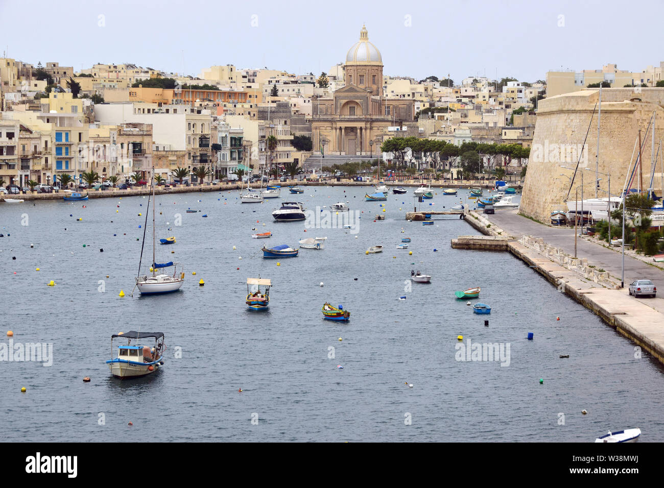Kalkara malta hi-res stock photography and images - Alamy