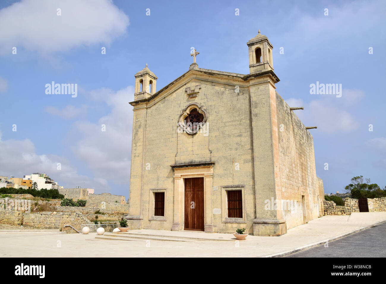 Qrendi chapel hi-res stock photography and images - Alamy