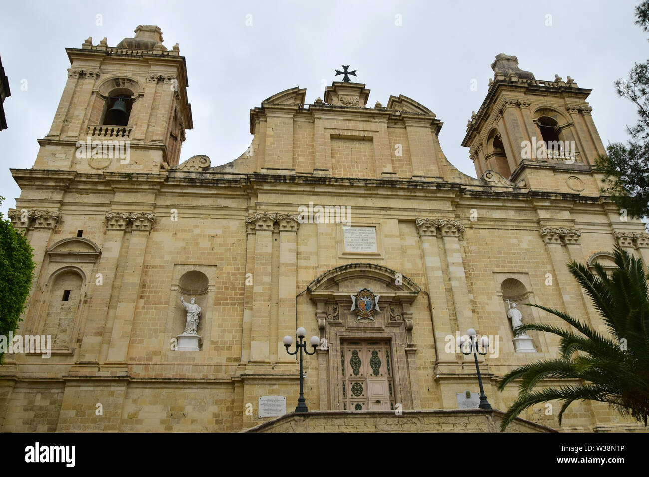 Lawrence church birgu hi-res stock photography and images - Alamy