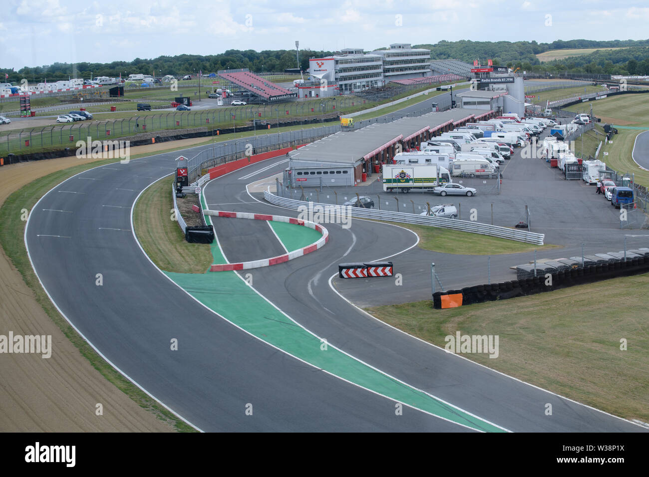 Motorcycles at brands hatch hi-res stock photography and images - Alamy