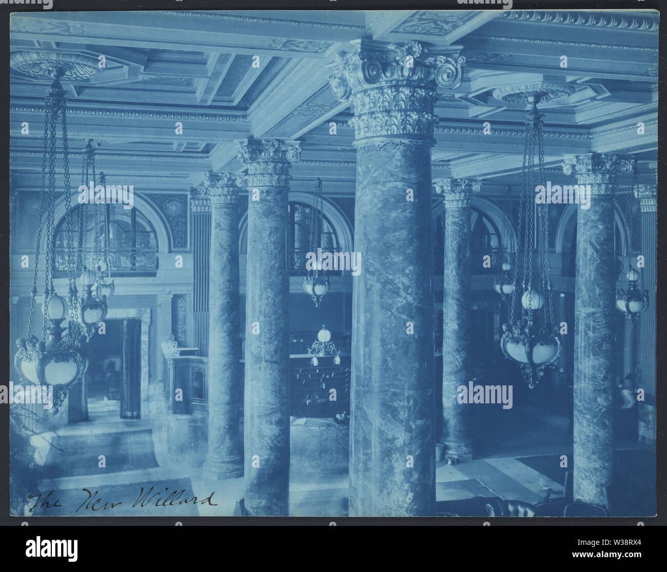 Willard hotel lobby hi-res stock photography and images - Alamy