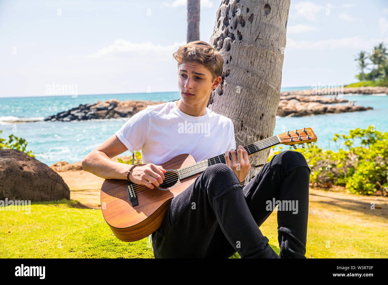 June 14, 2019 - Ko Olina, Hawaii, U.S - COBY JAMES promotional photo ...