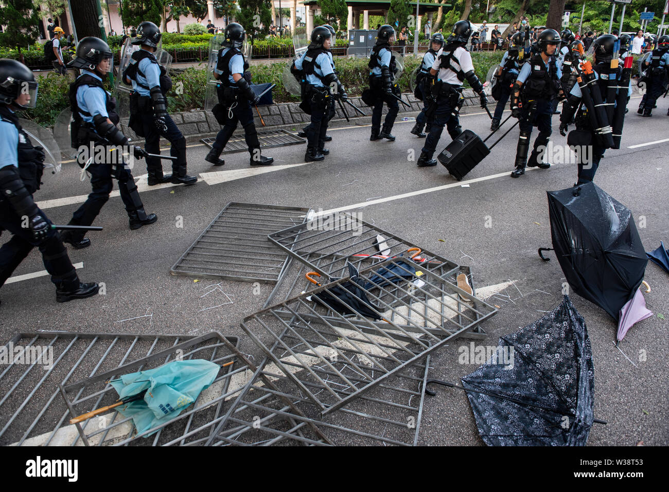 Street barricades hi-res stock photography and images - Alamy