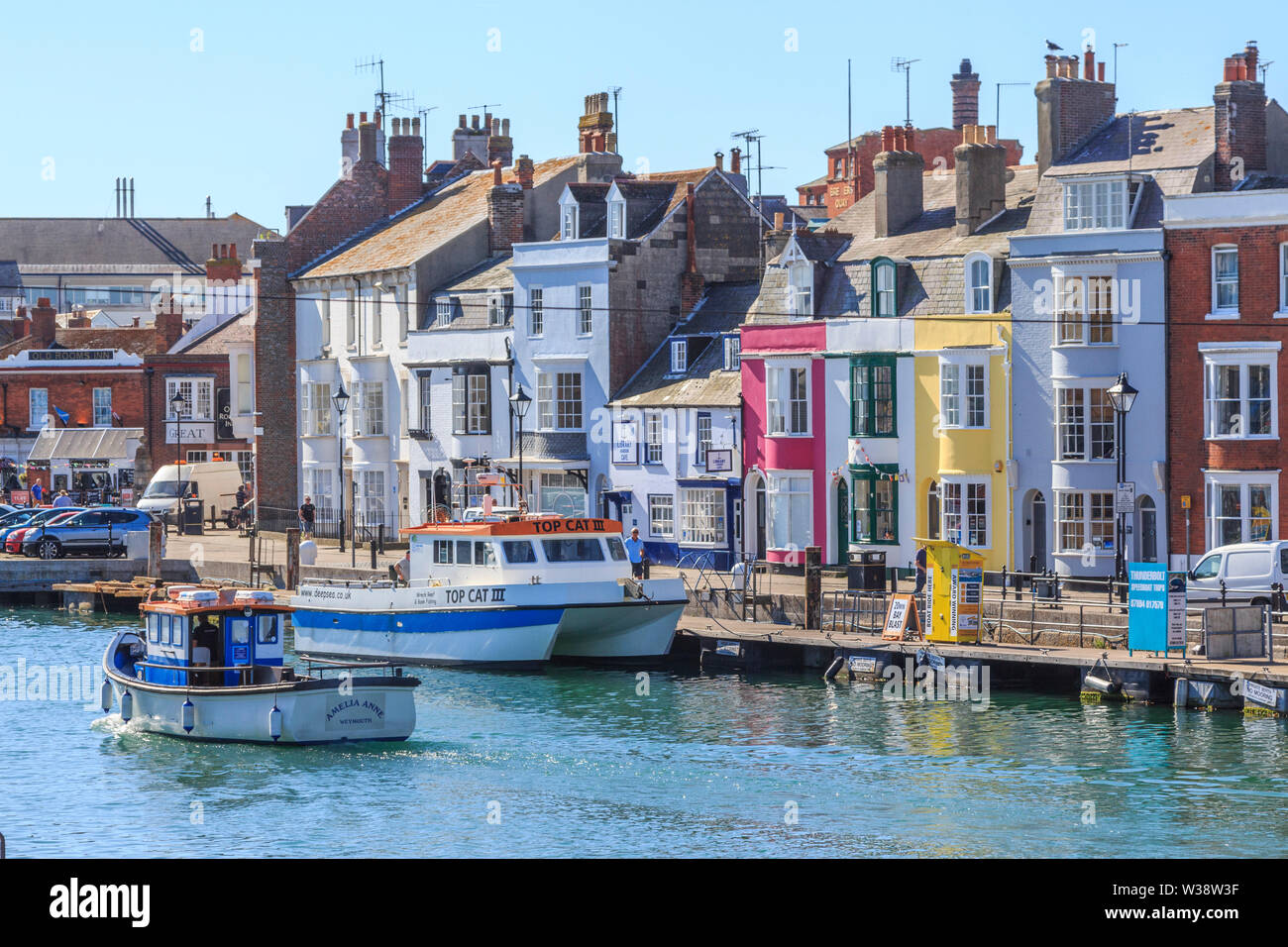 pretty harbourside houses, holiday homes,weymouth seaside town ...