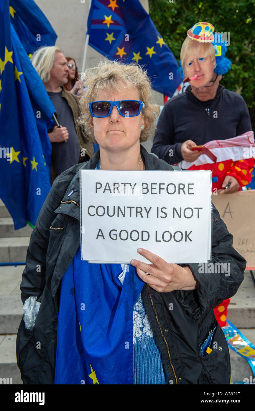 Brexit campaign photos hi-res stock photography and images - Alamy
