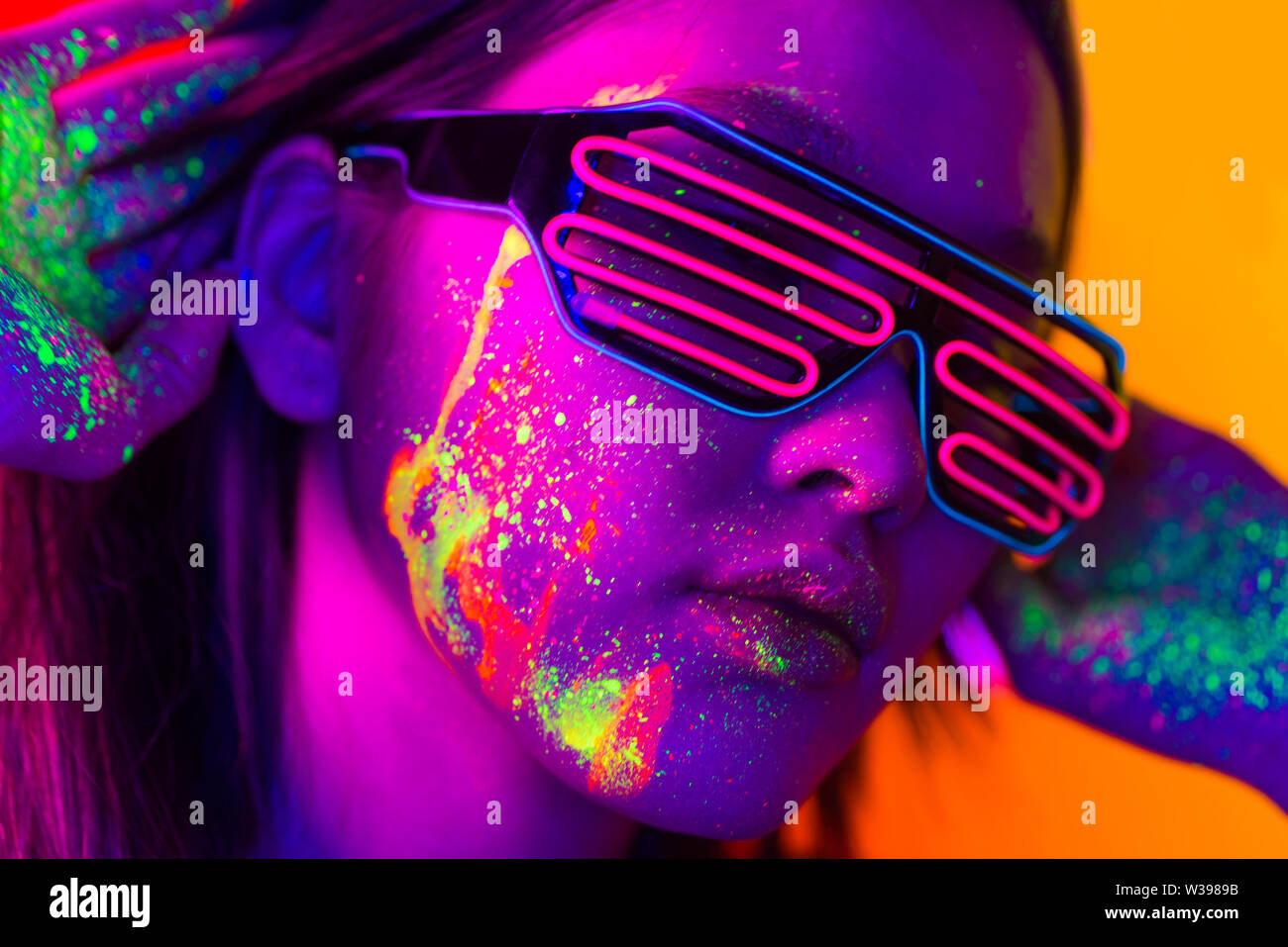 Fluo colors hi-res stock photography and images - Alamy