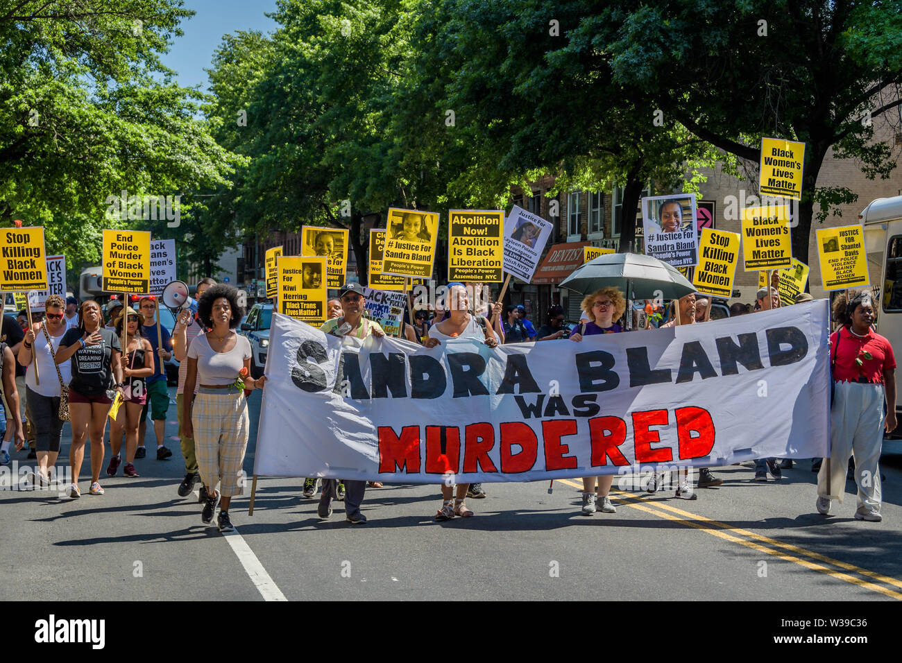 Sandra bland hi-res stock photography and images - Alamy