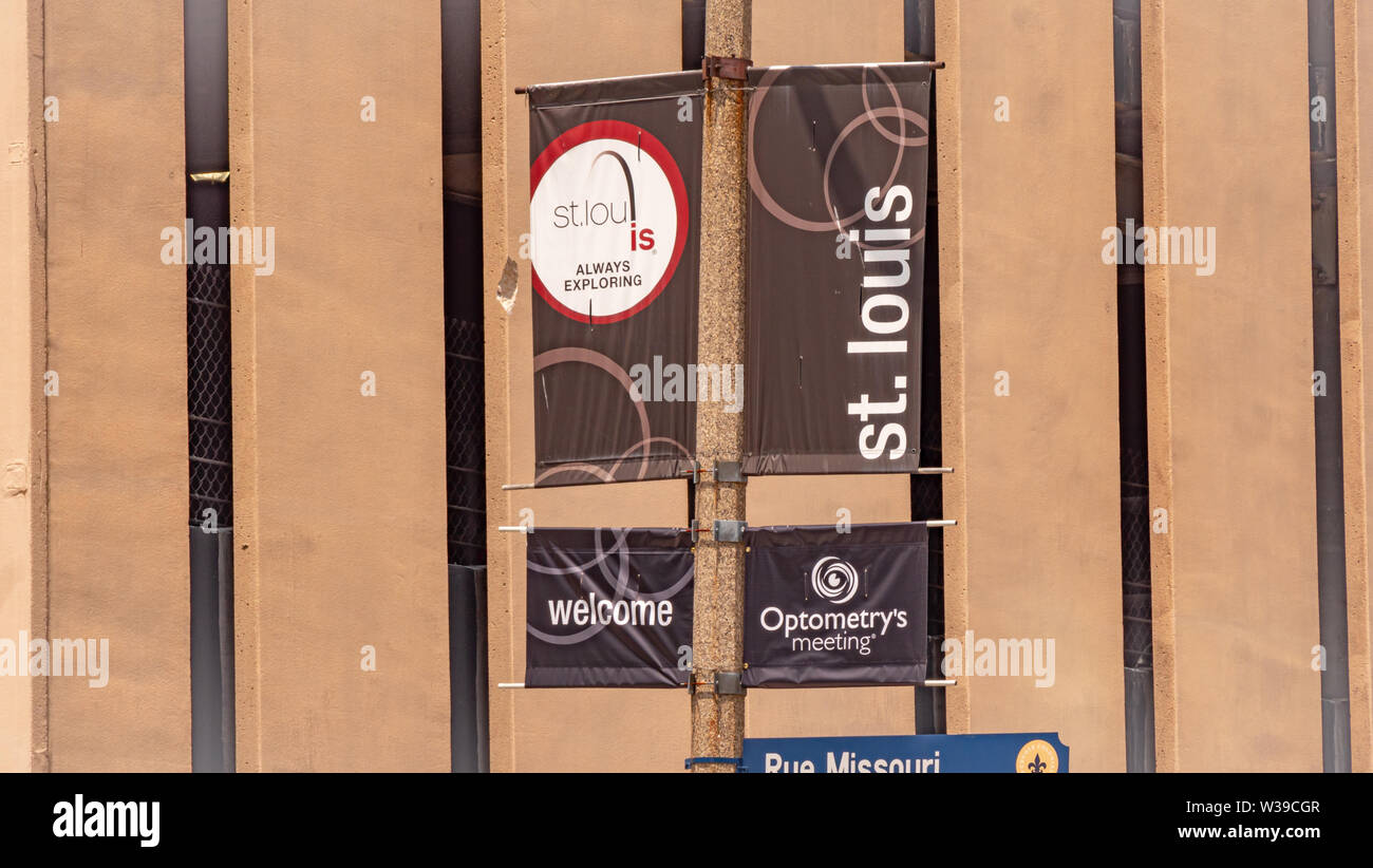 St. Louis Welcome flag - SAINT LOUIS. USA - JUNE 19, 2019 Stock Photo ...
