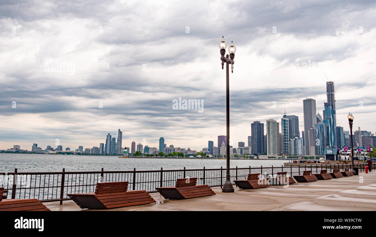 Chicago skyline navy pier aerial view hi-res stock photography and ...