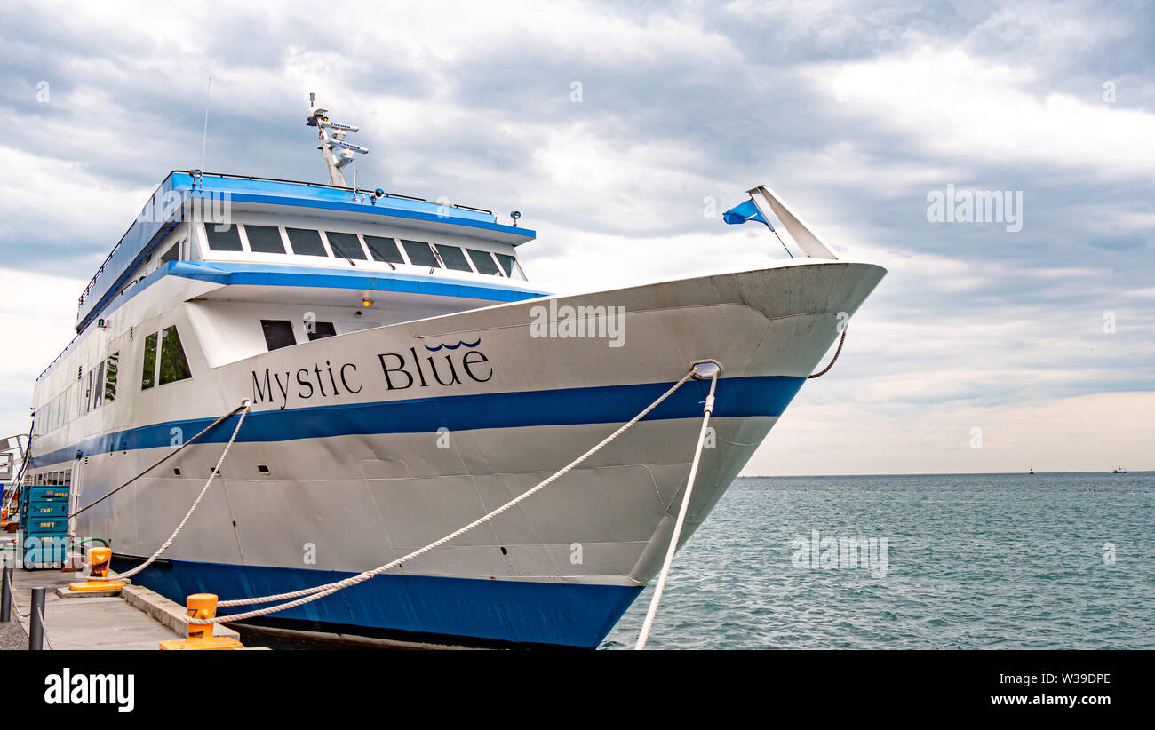 Chicago navy pier usa june hi-res stock photography and images - Alamy