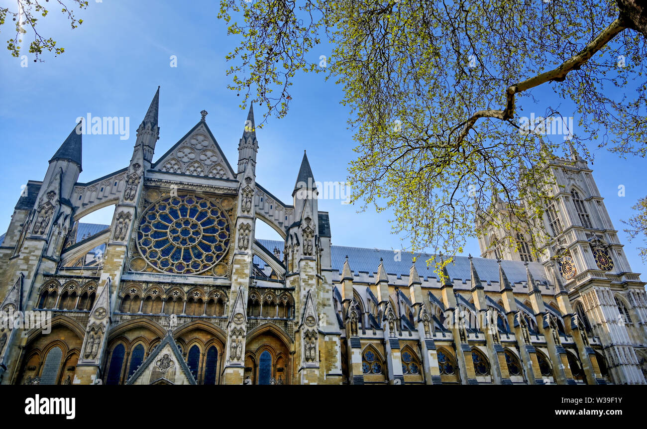London westminster abbey view hi-res stock photography and images - Alamy