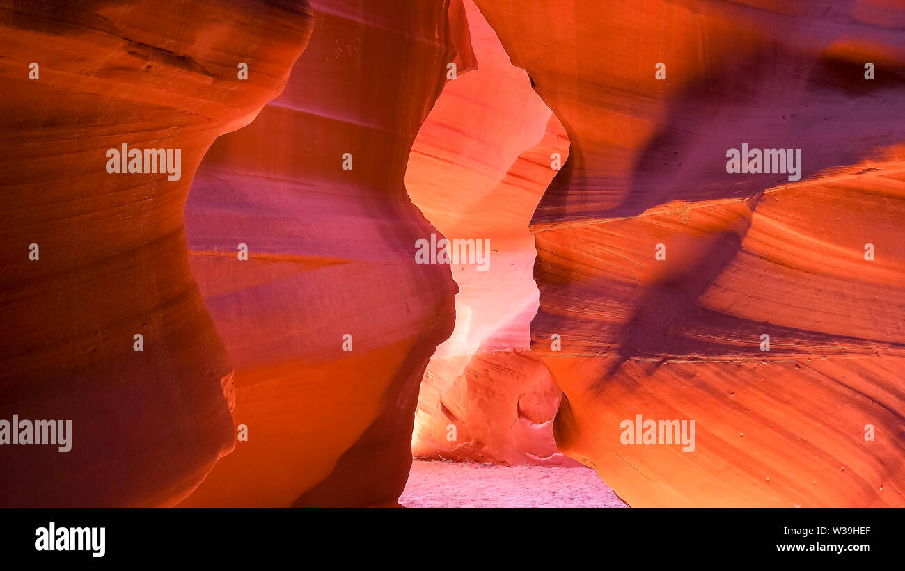 Keyhole canyon hi-res stock photography and images - Alamy