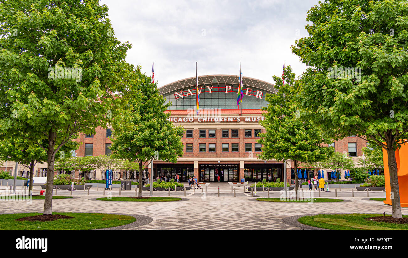 Navy Pier in Chicago - a popular landmark in the city - CHICAGO, USA ...