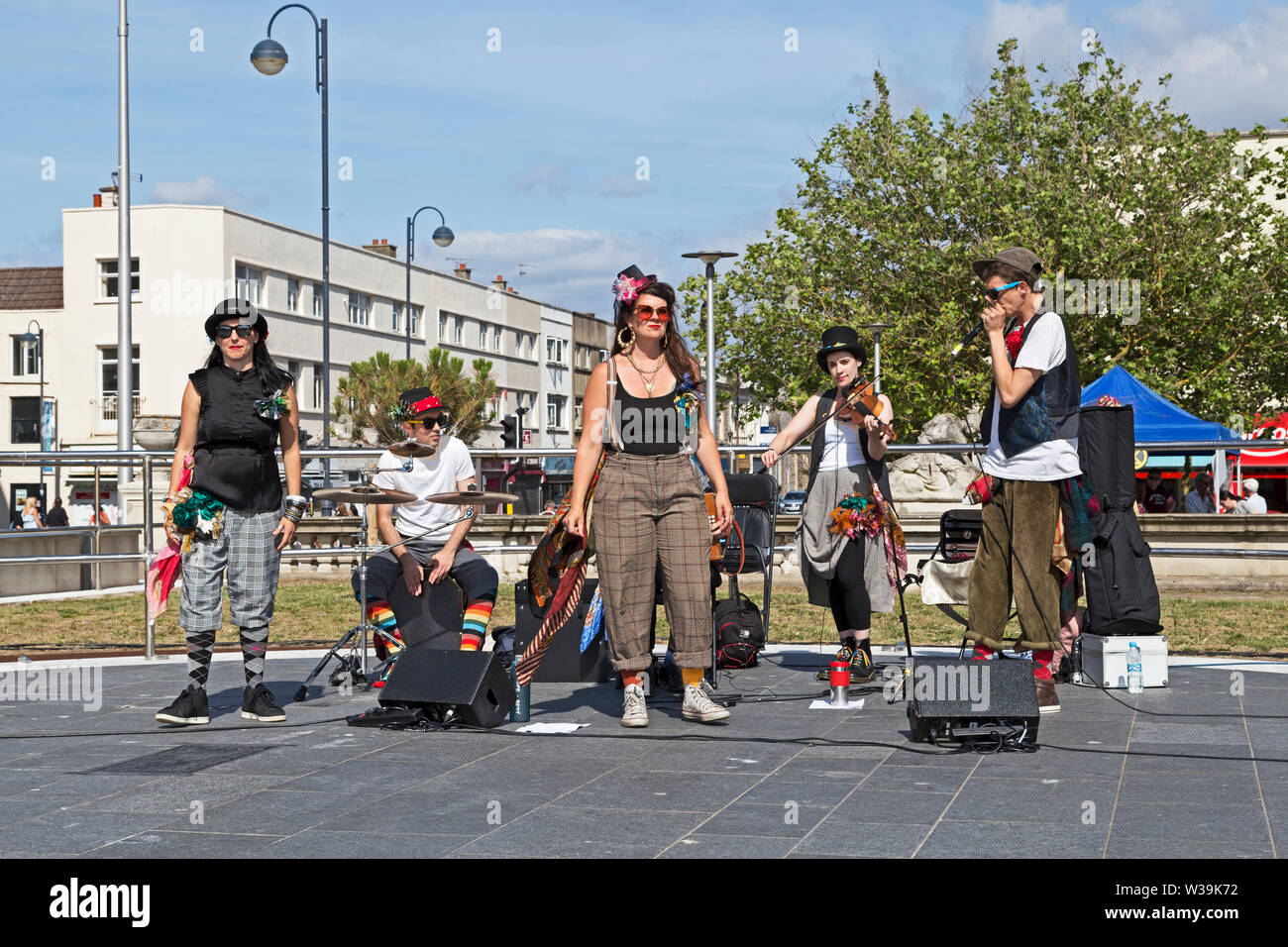 Folk Dance Remixed at the Whirligig Festival in Weston-super-Mare, UK ...