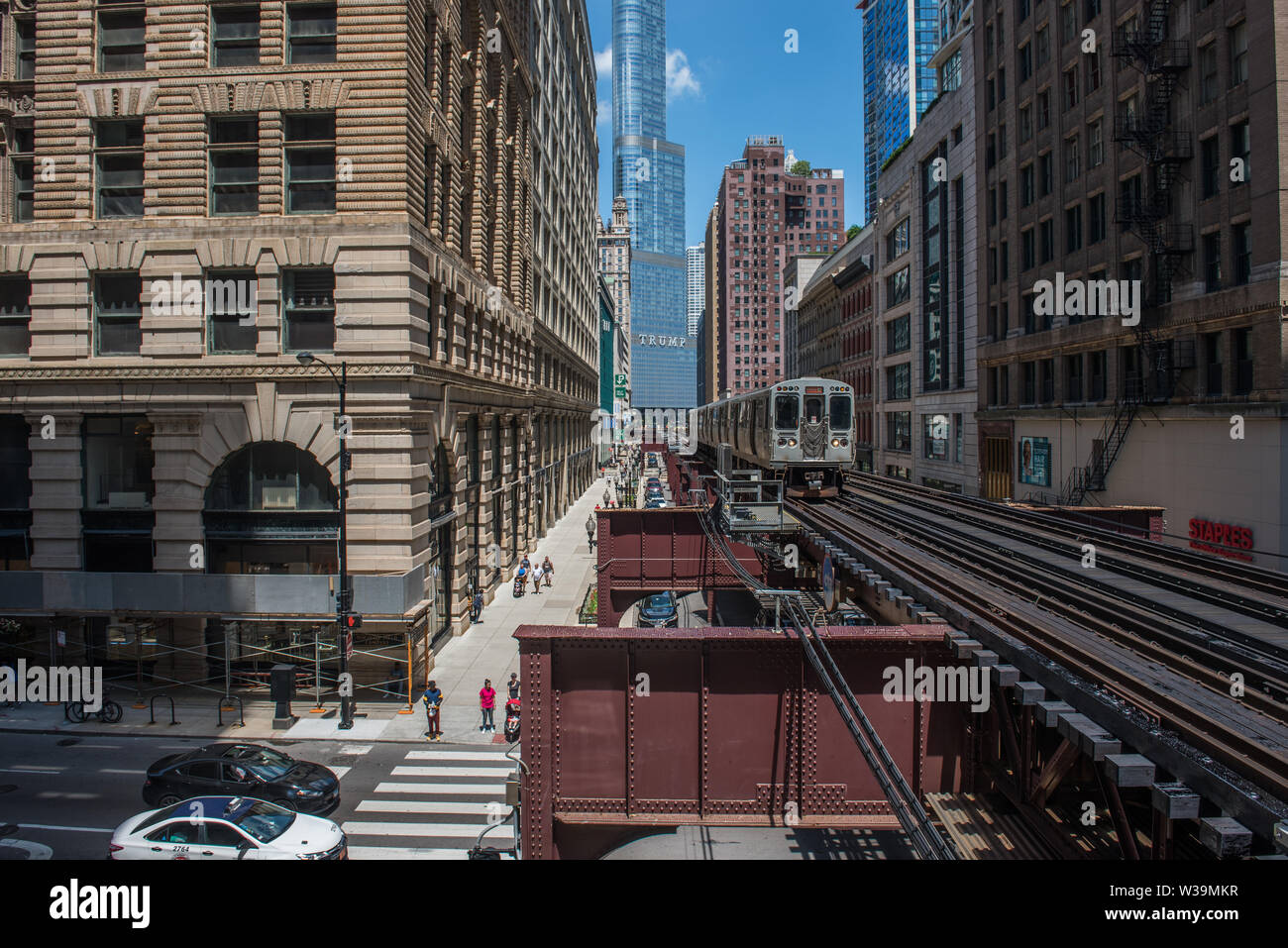 Chicago trump tower view hi-res stock photography and images - Alamy