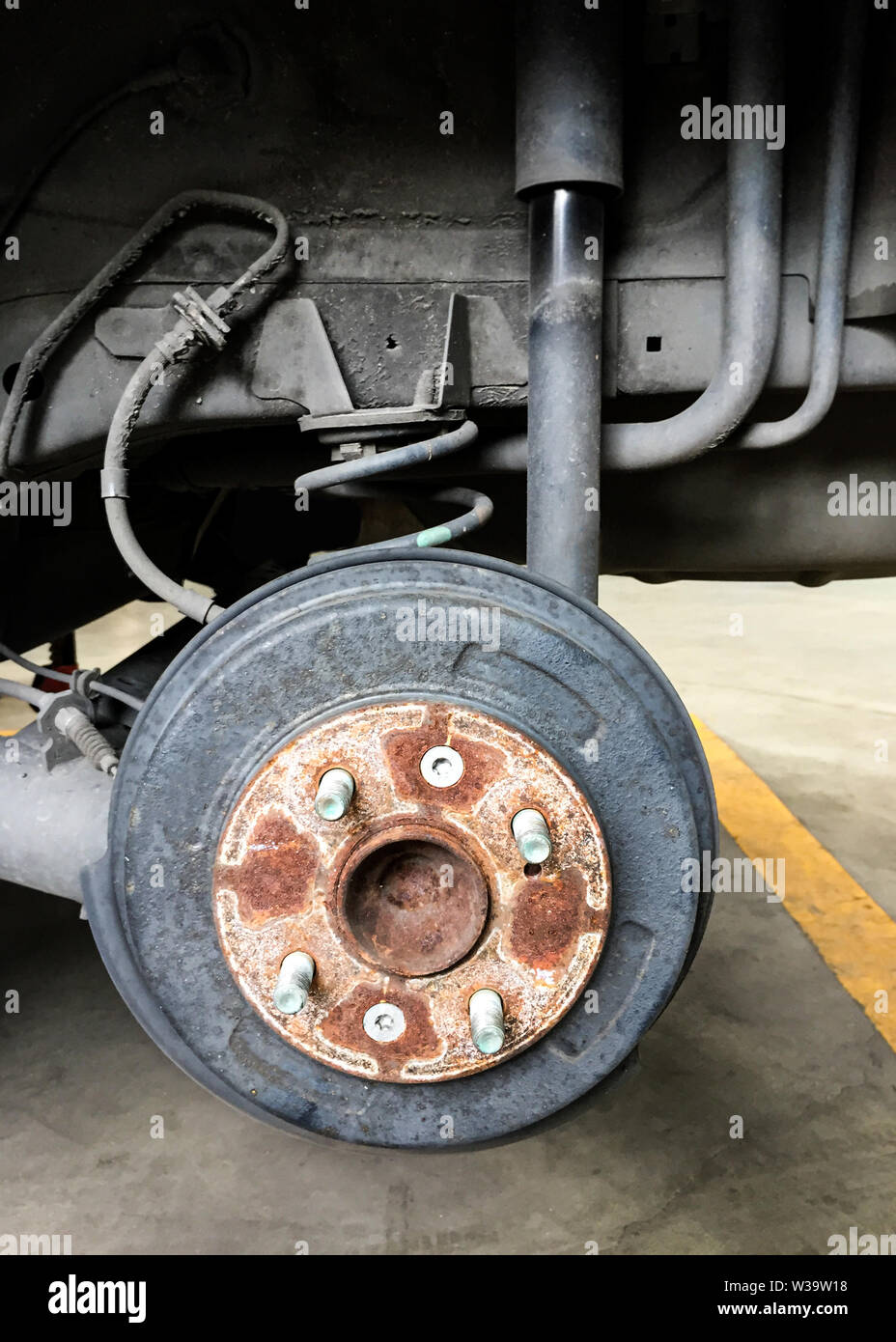 Brake drum hi-res stock photography and images - Alamy