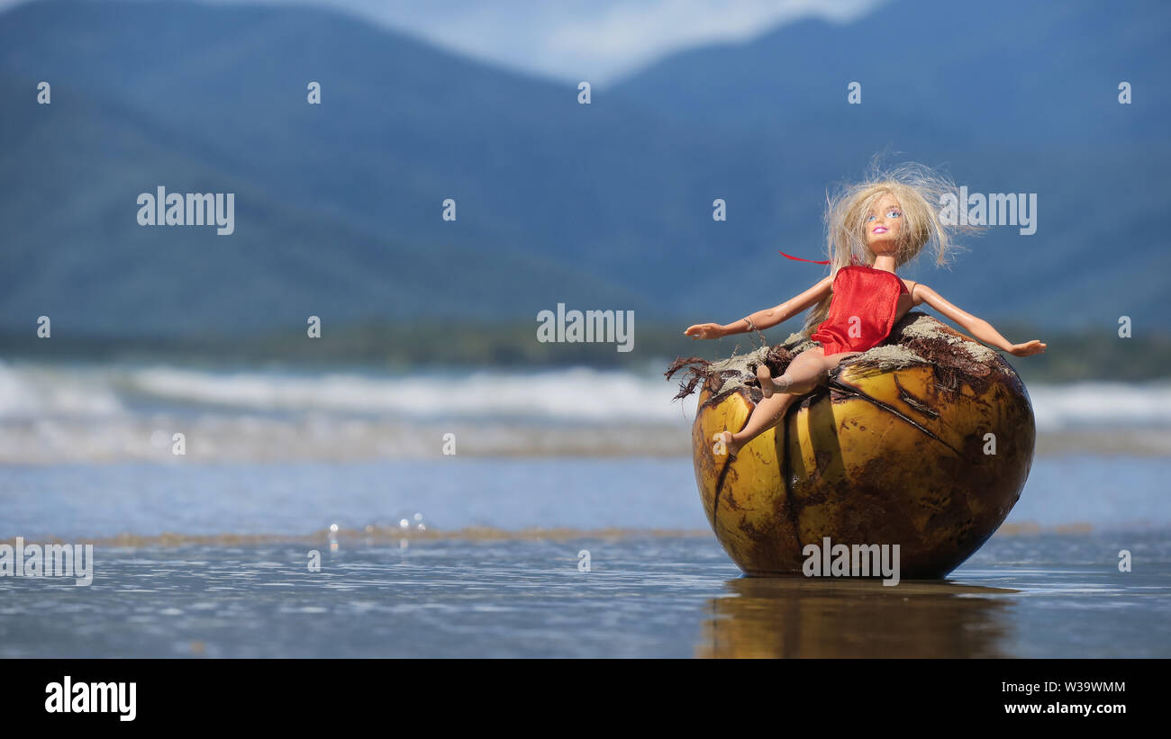 Barbie on the beach hi-res stock photography and images - Alamy