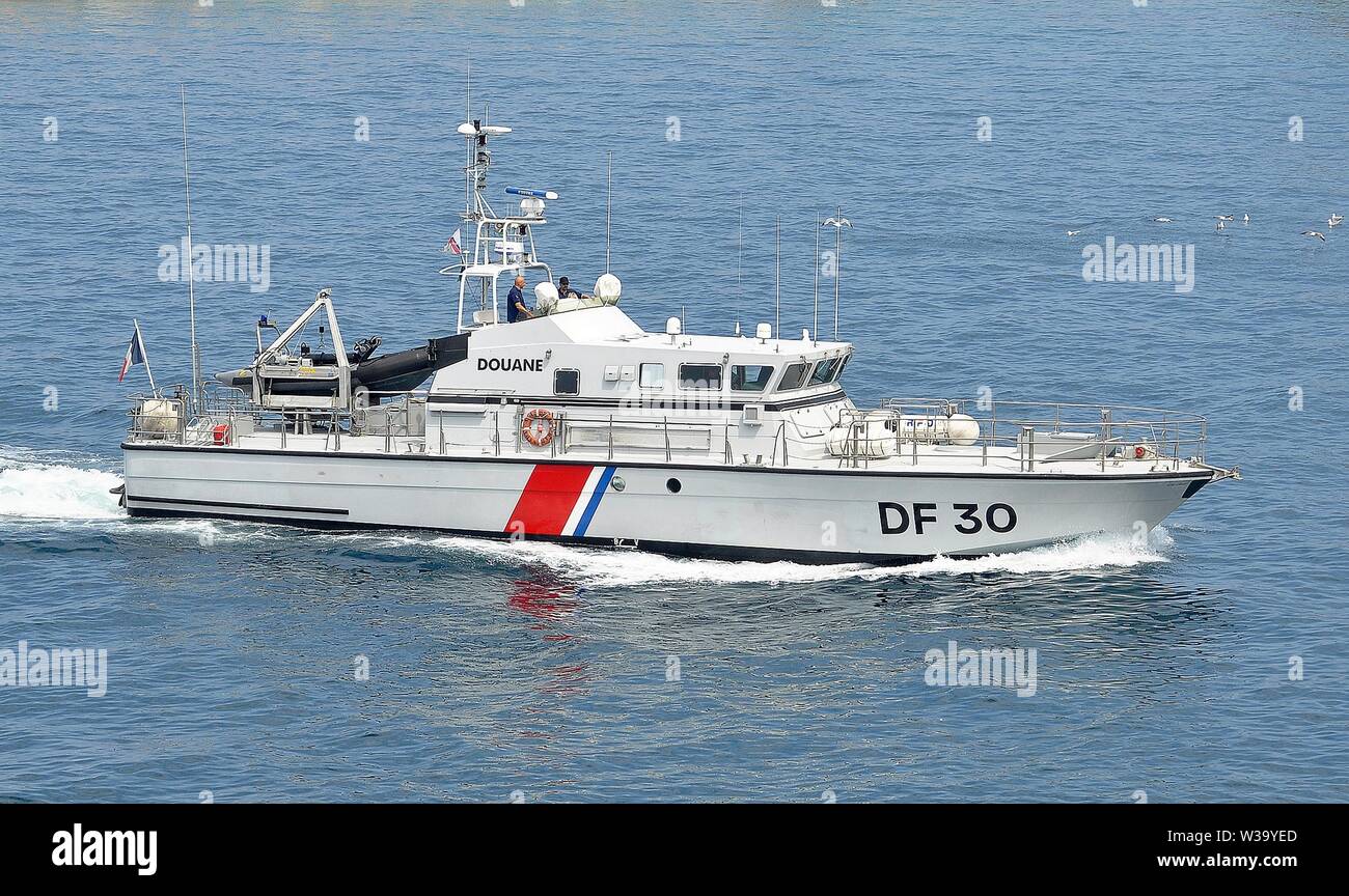 FRENCH CUSTOMS LAUNCH DF-30 Stock Photo - Alamy