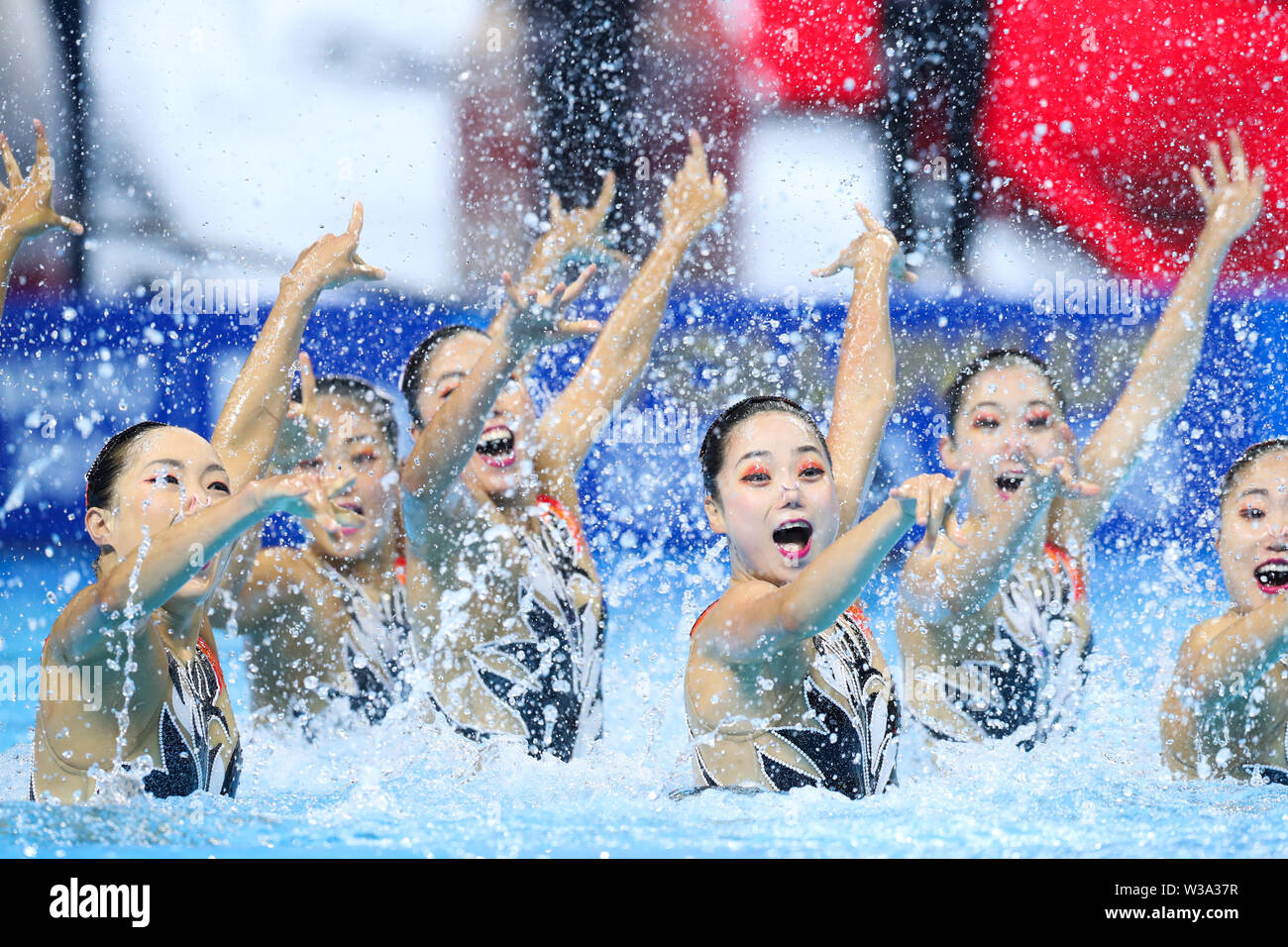 Japan artistic swimming team hi-res stock photography and images - Alamy