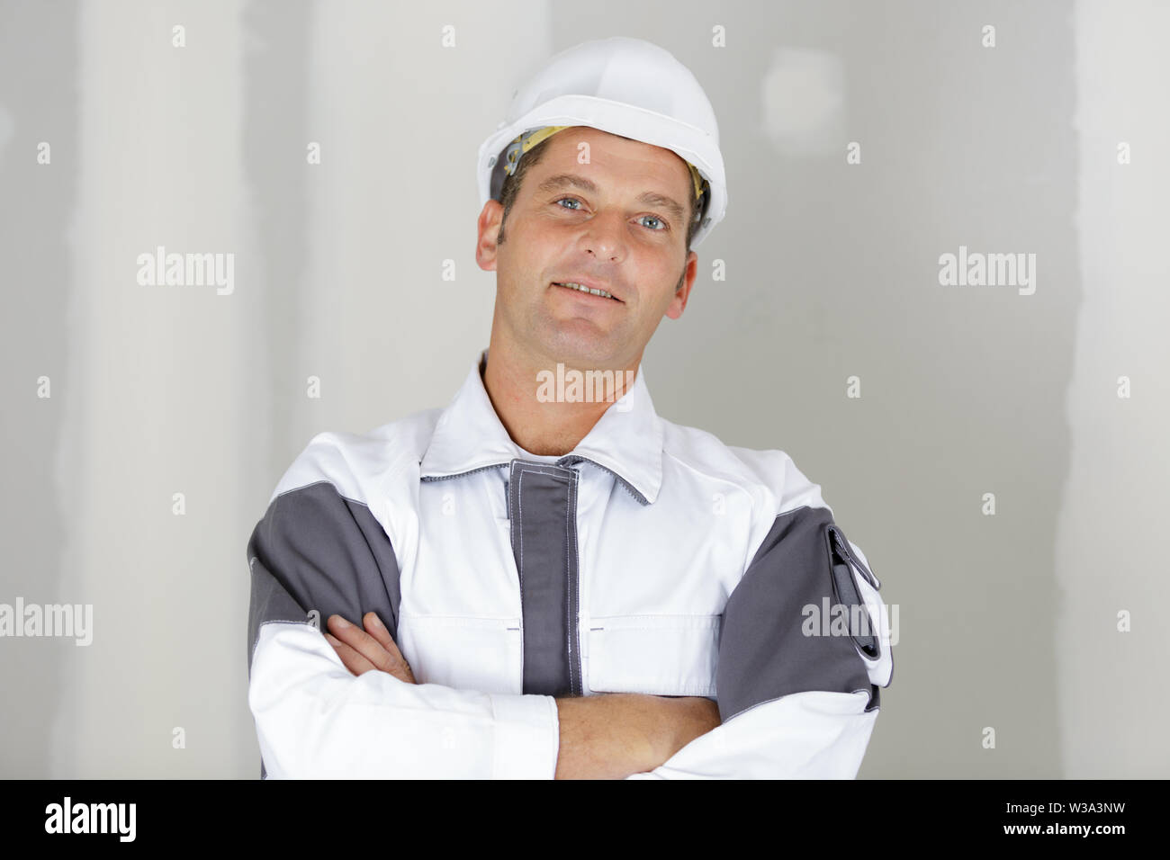 Painter arms crossed hi-res stock photography and images - Alamy