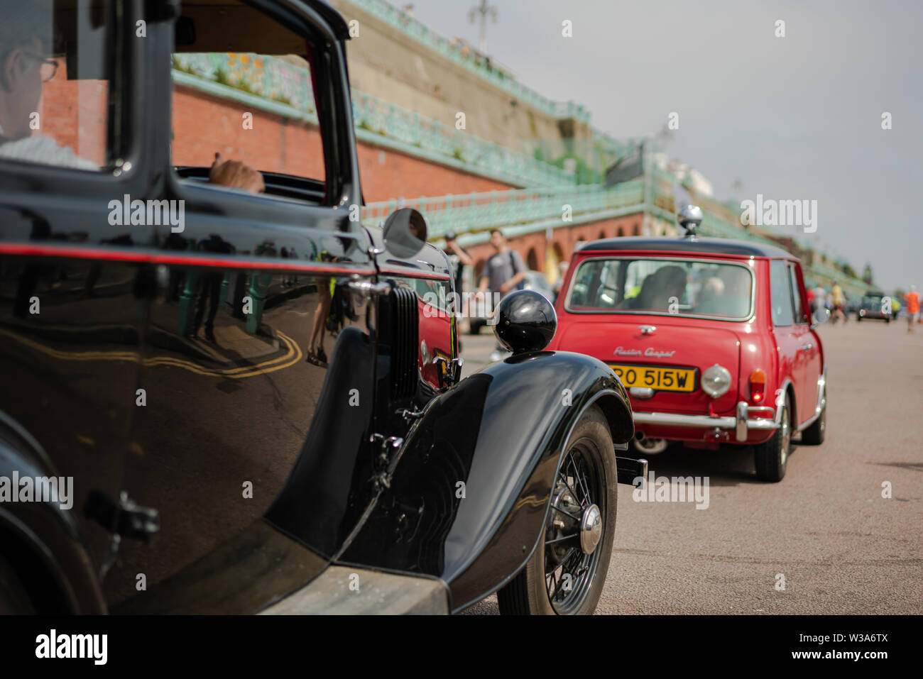 Classic car parade hi-res stock photography and images - Alamy