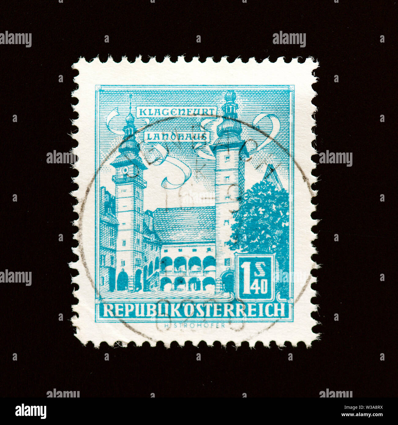 Austria postage stamp hi-res stock photography and images - Alamy