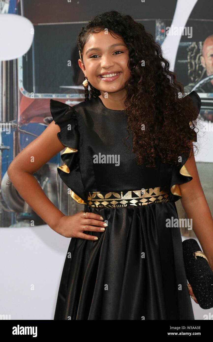 Eliana sua hi-res stock photography and images - Alamy