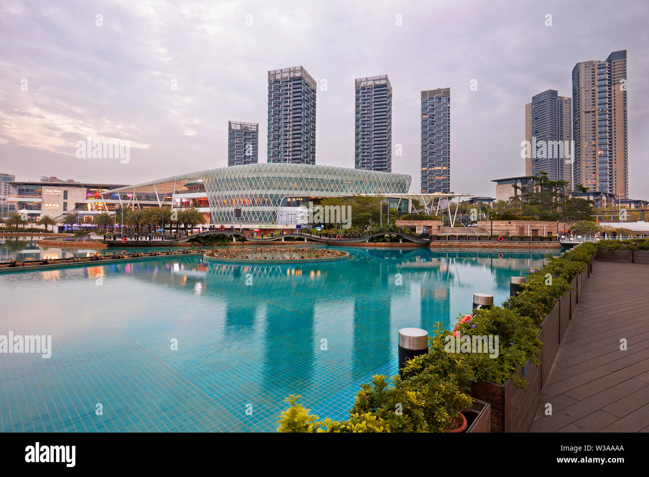 Shekou shenzhen buildings hi-res stock photography and images - Alamy