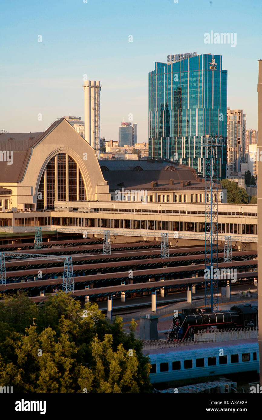 Kiev railway station from above Stock Photo - Alamy
