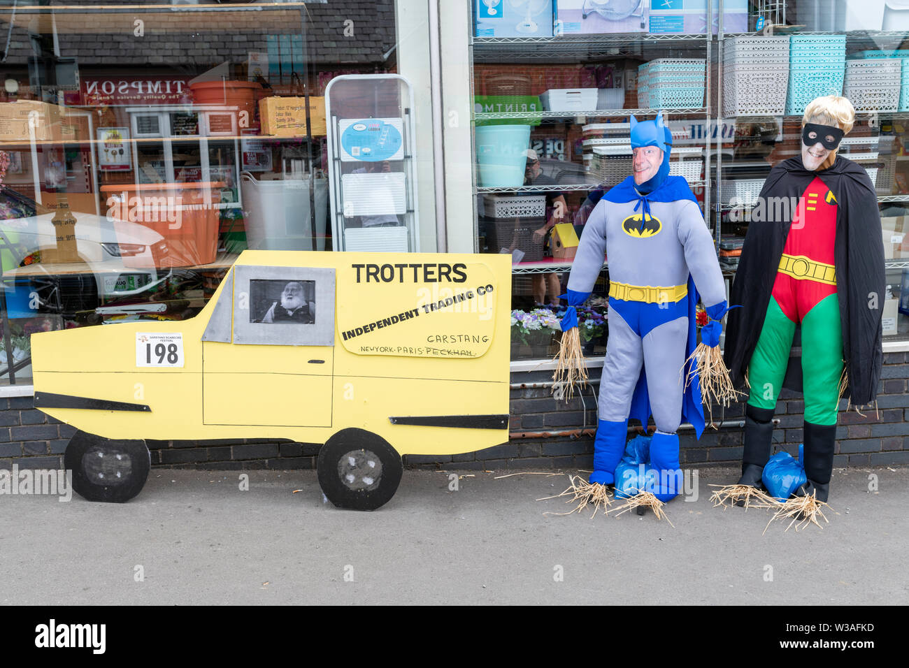 Del boy only fools and horses hi-res stock photography and images - Alamy