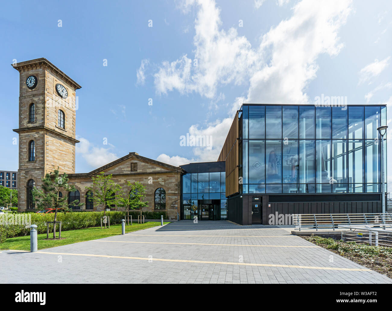 Queen's dock glasgow hi-res stock photography and images - Alamy