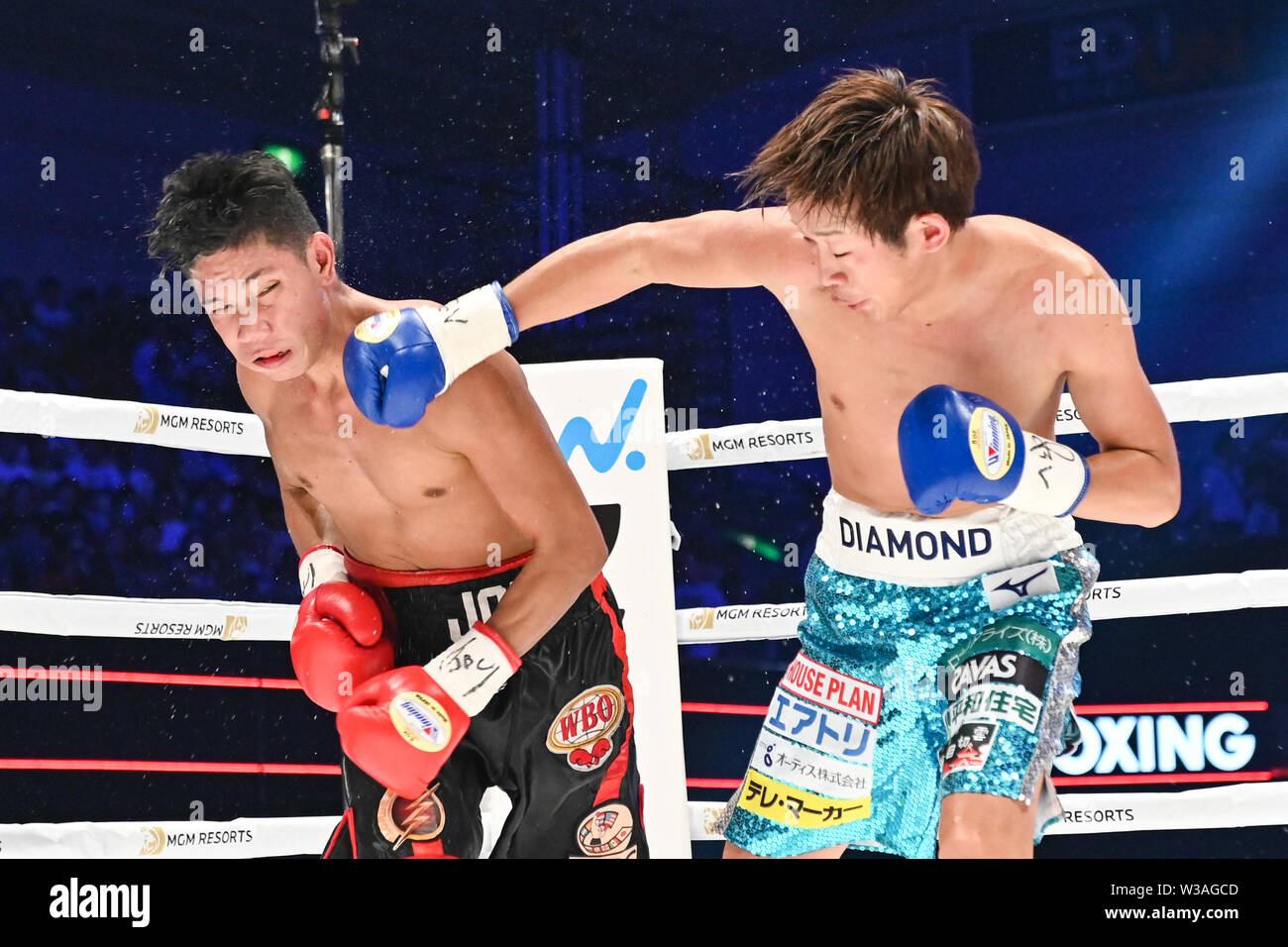 Hiroaki shimizu hi-res stock photography and images - Alamy