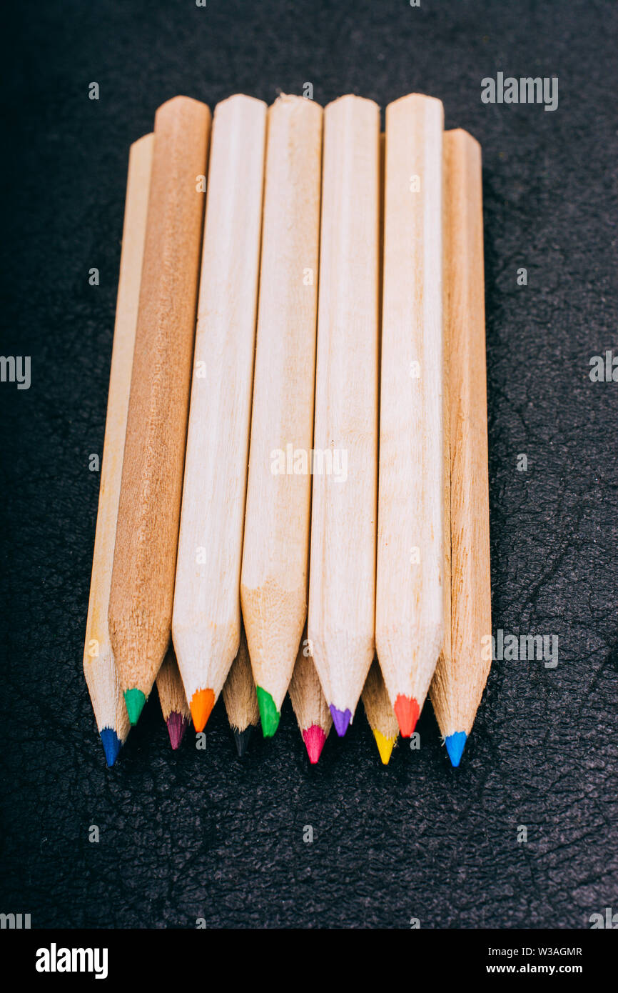 Variety of colors vector set of colored pencils. Drawing and painting ...