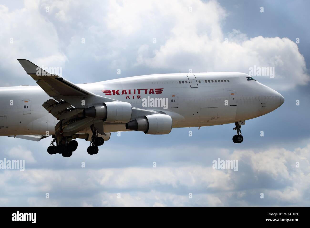 Kalitta air cargo aircraft hi-res stock photography and images - Alamy